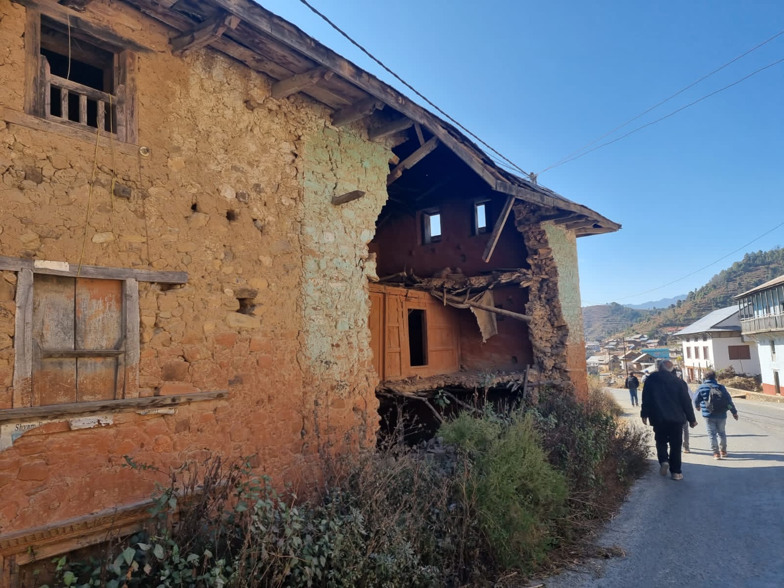 Trails of Chitlang and Markhu: Exploring Nepal's Beauty - Jhilke Hulaki